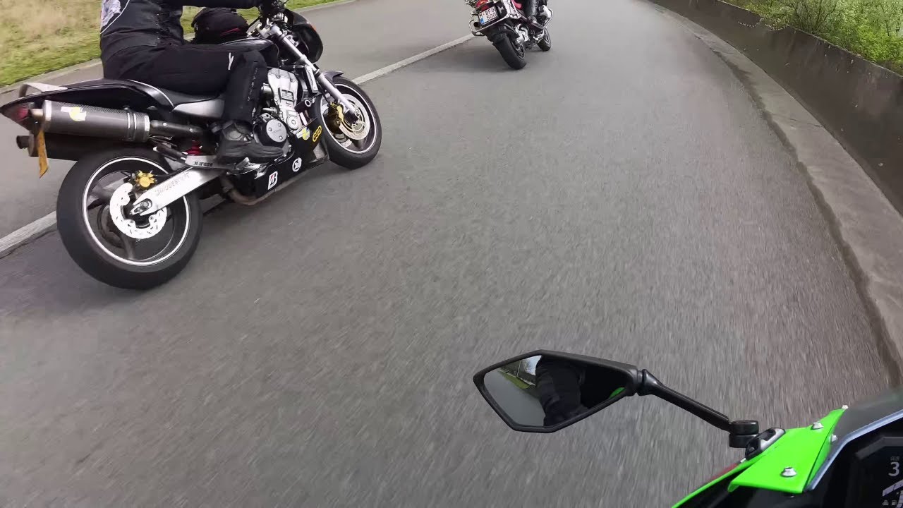 WATCH ME S*CK AT CORNERING! Too fast for me. Motorpolice escorted # ...