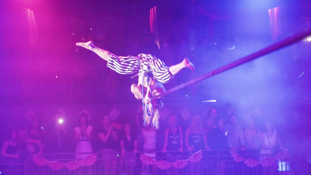 Welcome To The Rose Room - YouTube