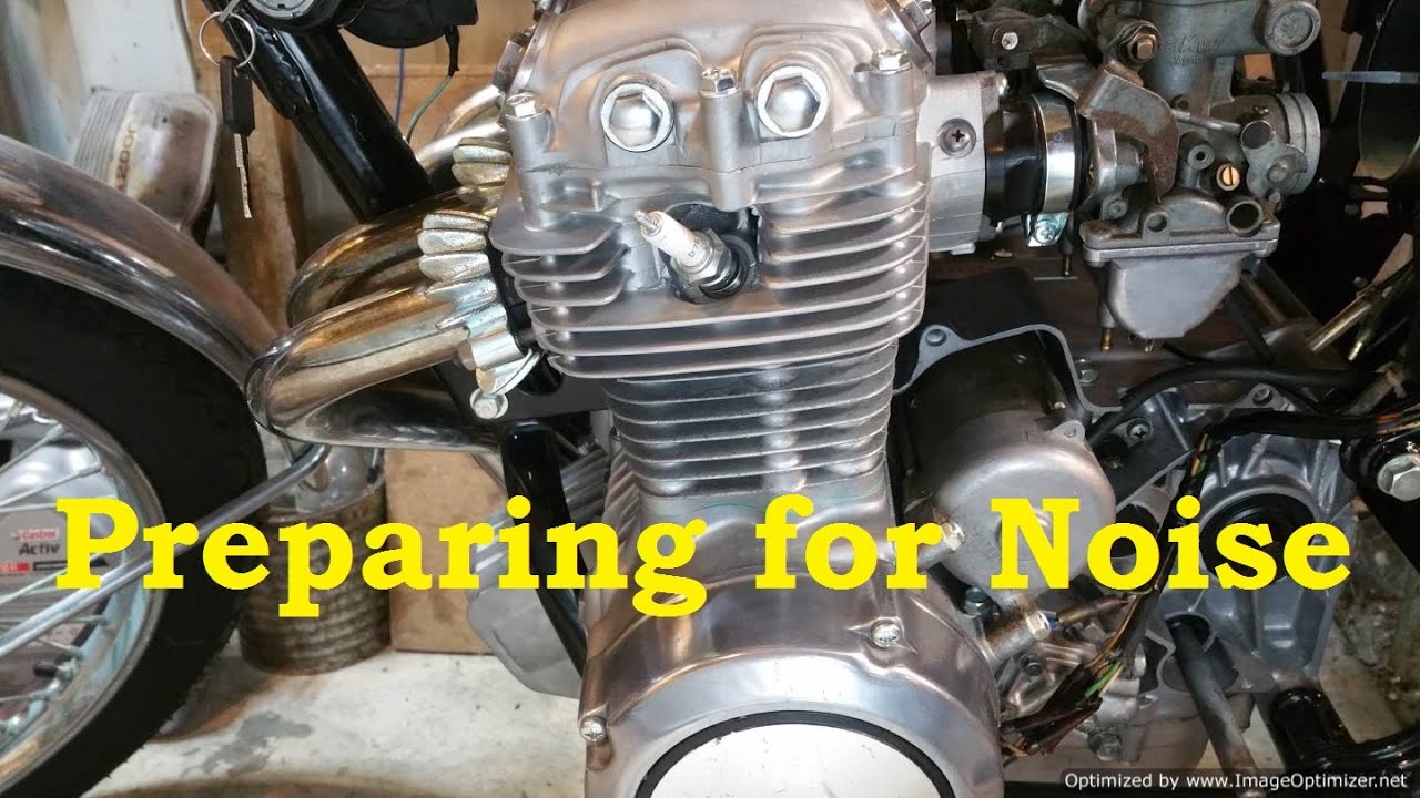 Honda CB350F Restoration Part 16 - Looking at Carburettors and Fitting ...