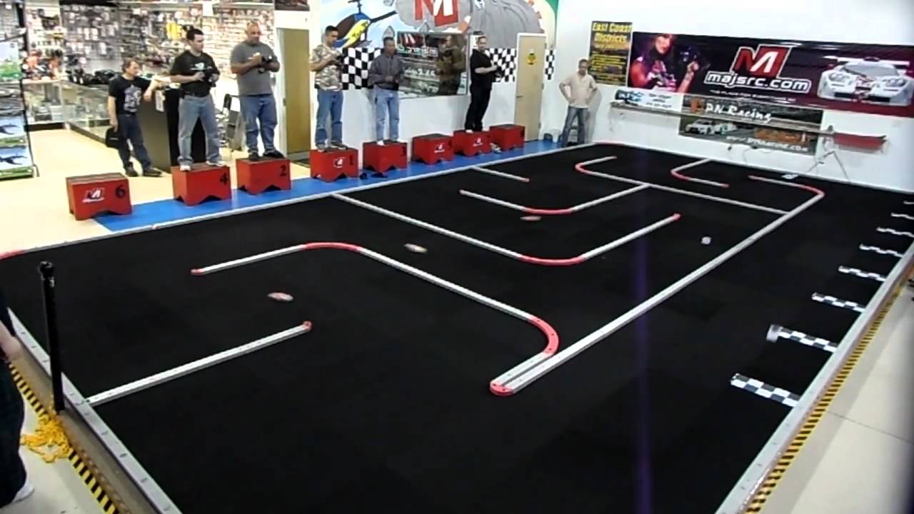 Mini-z racing @ Maj's 2011-05-06 50T A-Main^ - YouTube