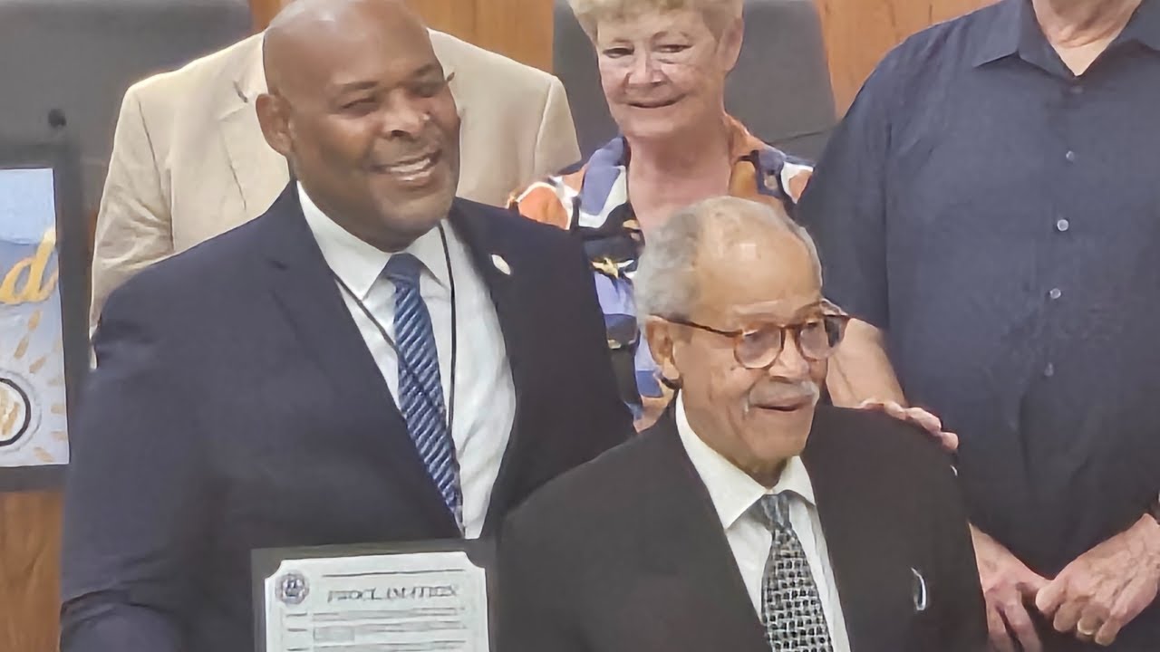 Ed Dwight, The First Black Astronaut Candidate Keys to the City of KCK ...