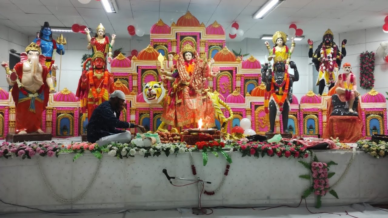 # jai mata rani ka jagran night me (Mimit college ) punjab - YouTube