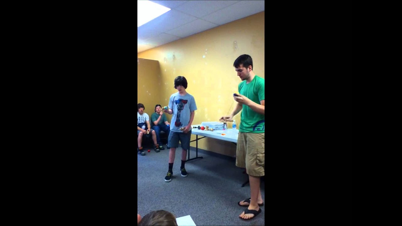 William Penniman VS Christian Fraser Kendama - YouTube