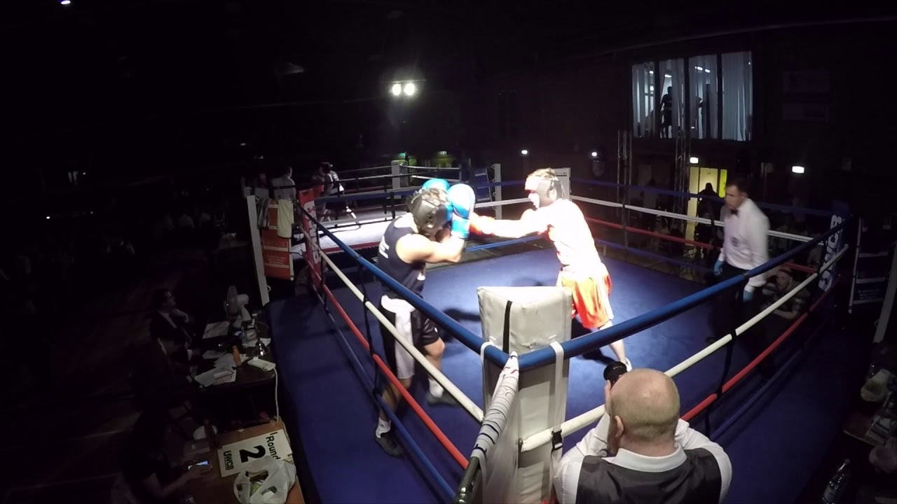Ultra White Collar Boxing | Newcastle | Ring 2 | Christopher Kitto VS ...