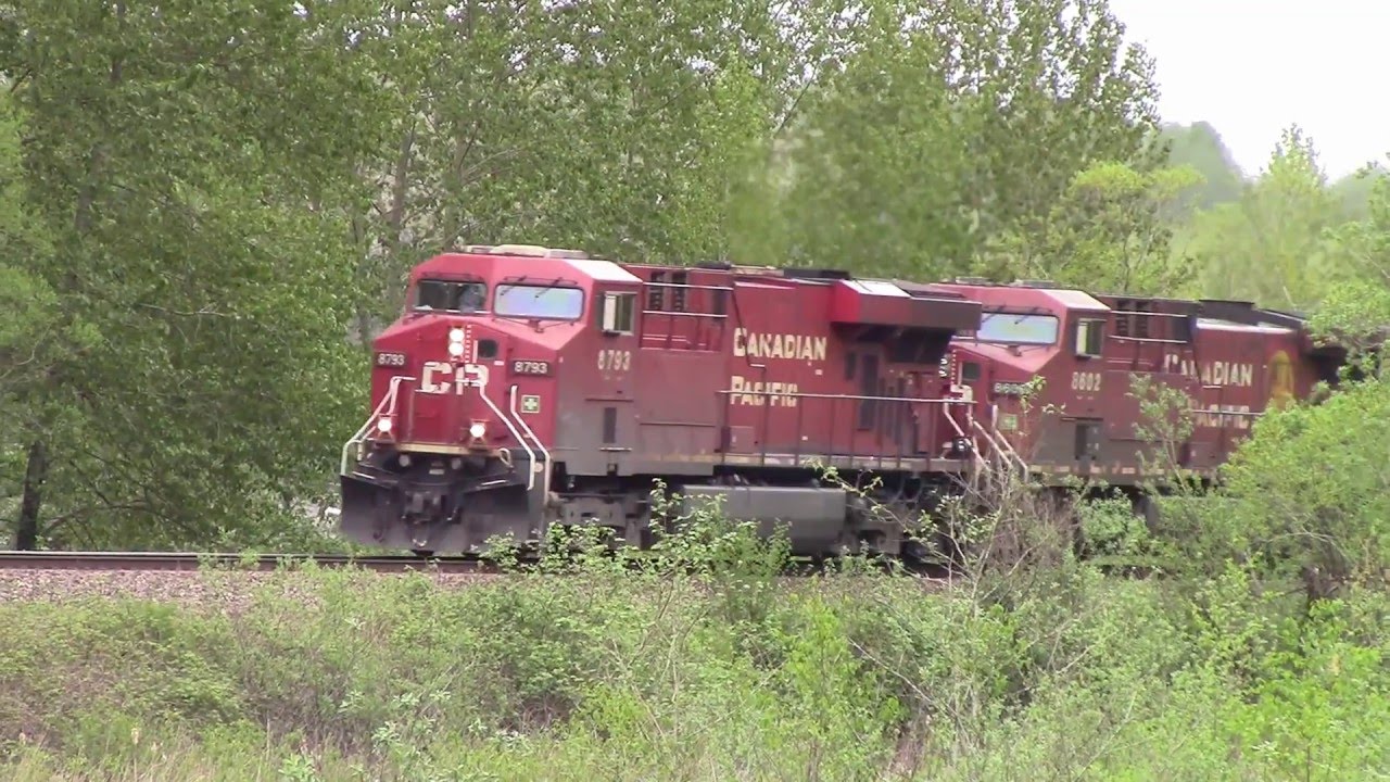 Trains BC 2016: CP 113 (Intermodal) W/ DPU @ Sumas Mtn. BC Canada 11APR16 ES44AC 8793 Leading ...