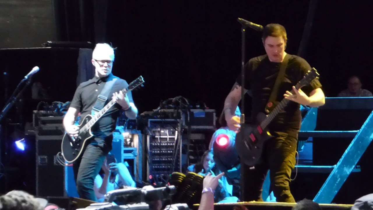 Breaking Benjamin - Evil Angel LIVE Buzzfest [HD] 4/15/17 - YouTube