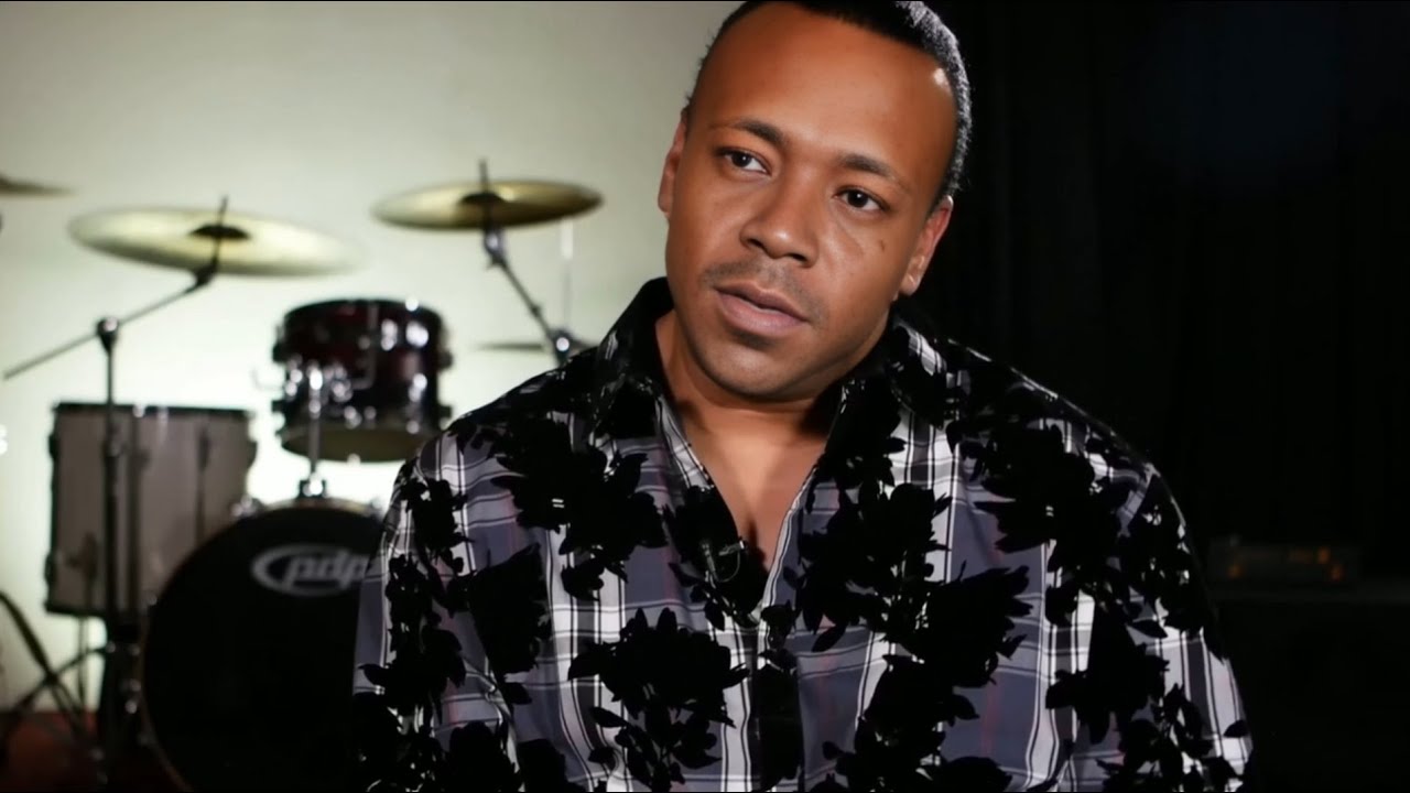 Peanut explains how stressful it is to be a Pimp - YouTube