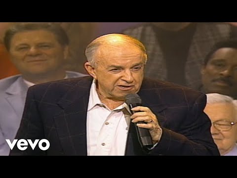 Bill & Gloria Gaither - Led Out of Bondage [Live] ft. George Younce