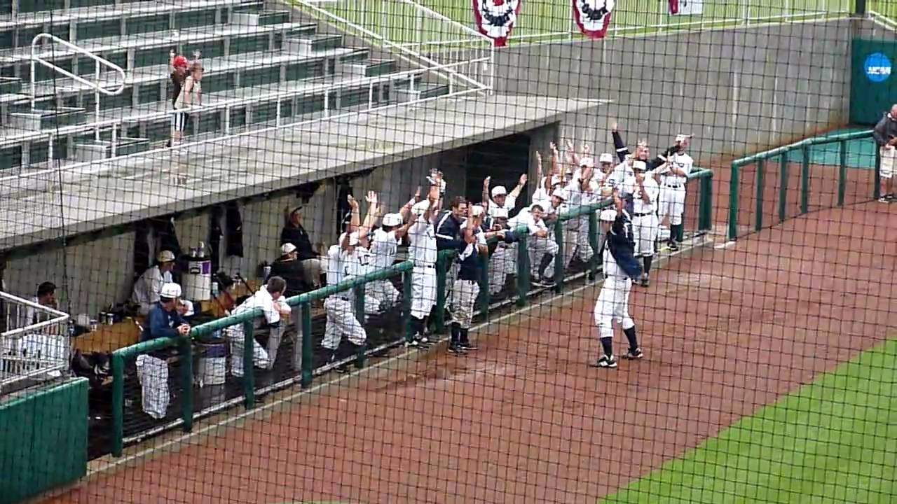 UCSD Baseball Team perform YMCA at the 2010 DII College World Series ...