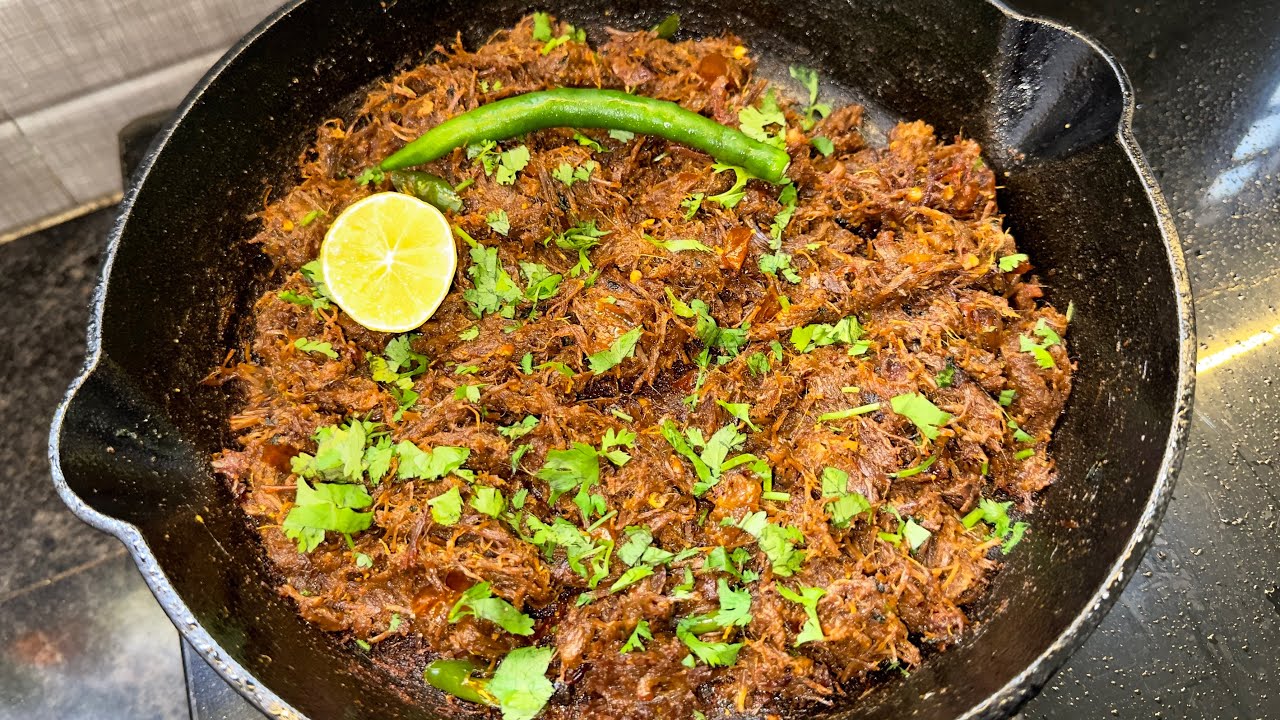 Kuchla Hua Gosht Recipe | Quta Gosht | Food From Knife - YouTube