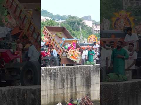Very bad way of Ganesh Visarjan #warangal  #ganesh visarjan #ganpati #ganeshvisarjan