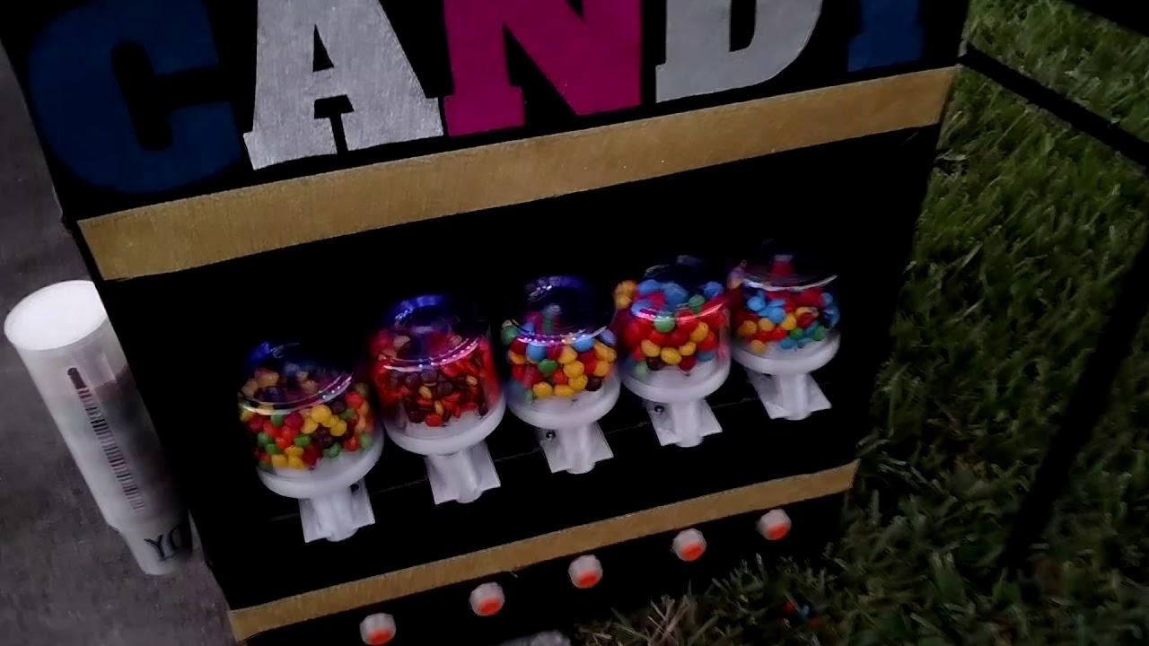 Halloween Costume 2018: Working Candy Vending Machine - YouTube