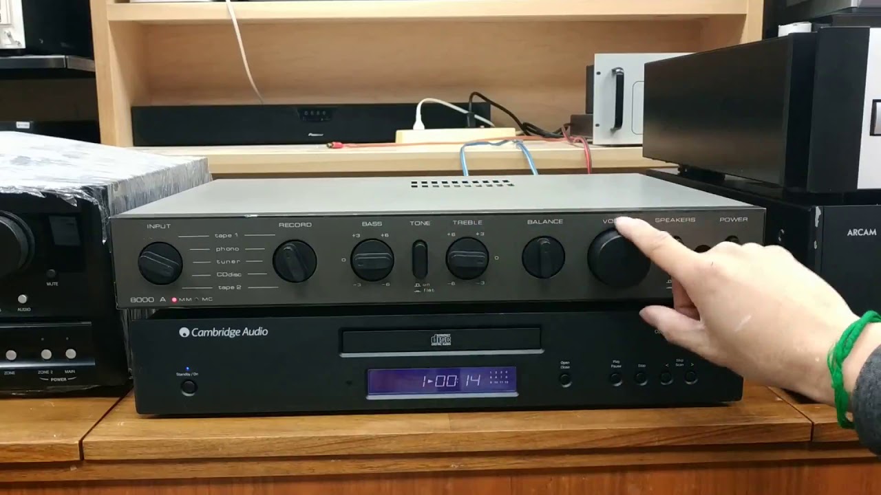 AUDIOLAB A8000 - YouTube
