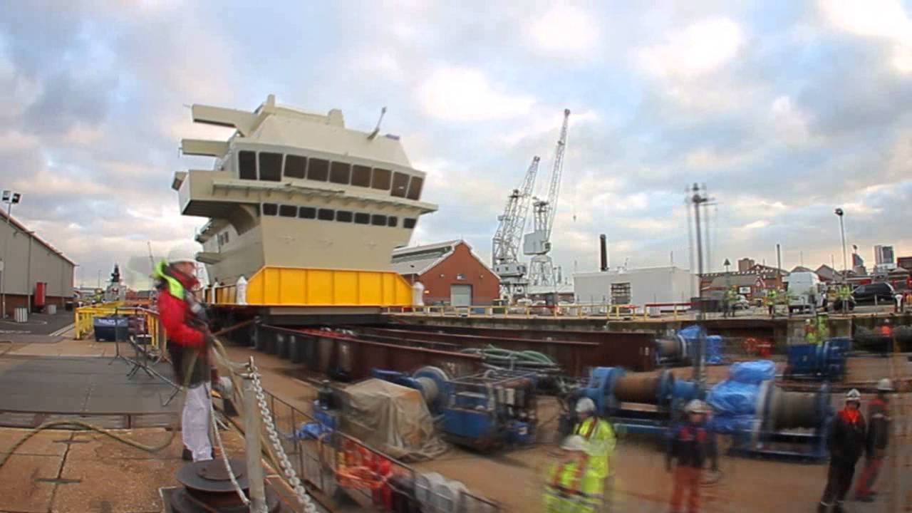 HMS Queen Elizabeth's bridge section begins journey to Rosyth - YouTube