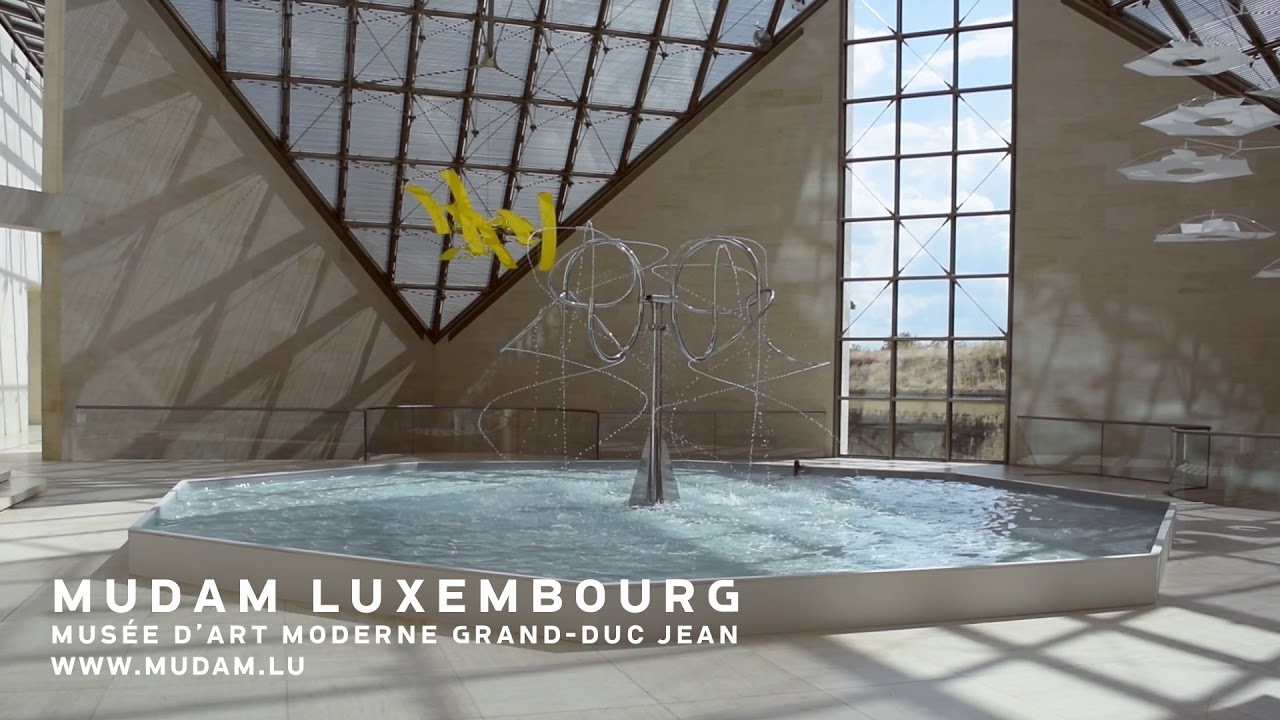 Can we convince you in 6 seconds to visit Mudam? - YouTube