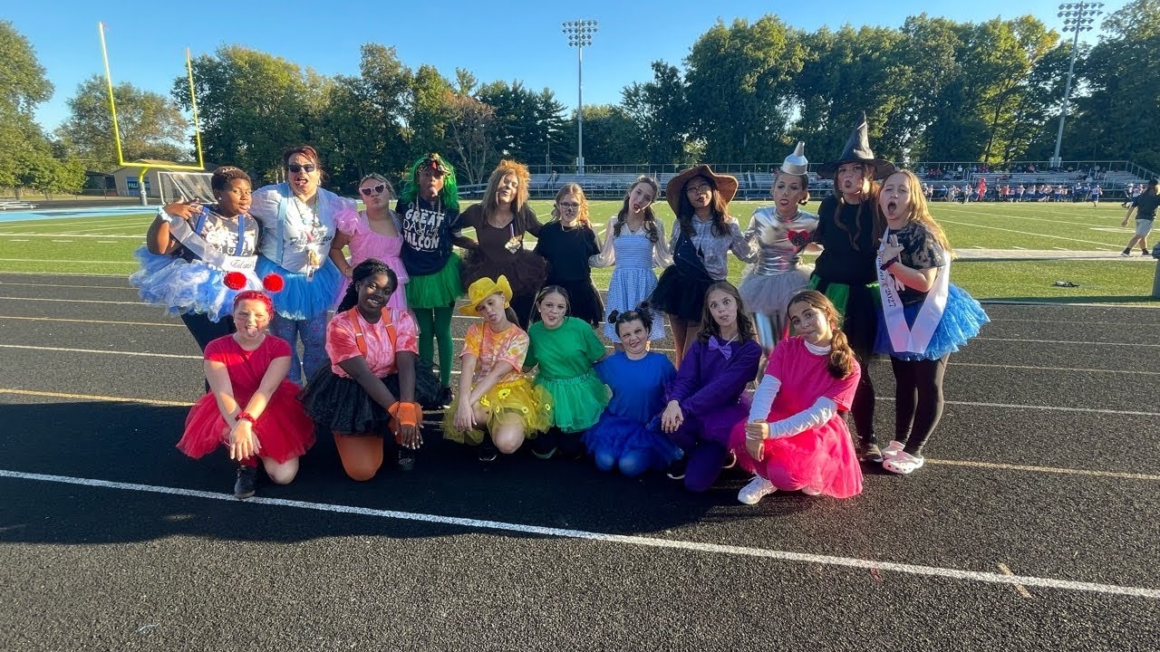 last home football game 2022 - YouTube