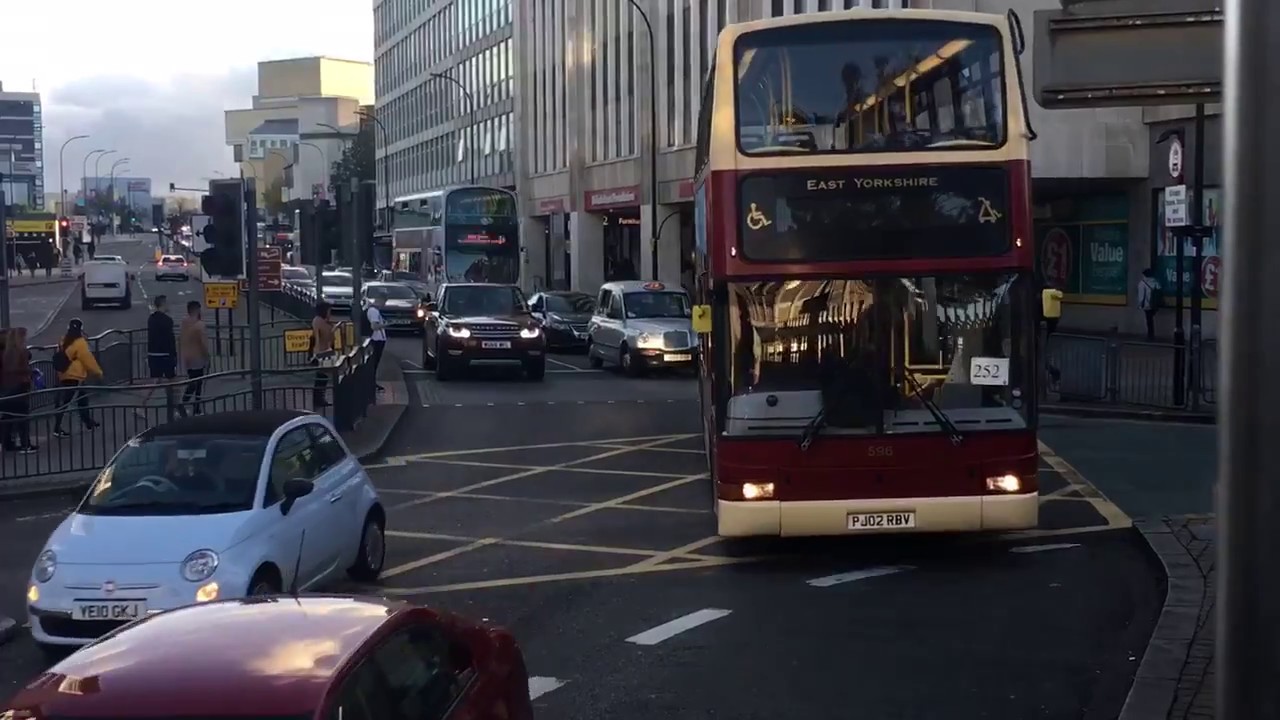 East Yorkshire Bus 596 On Loan To TM Travel At Sheffield On 252 To ...