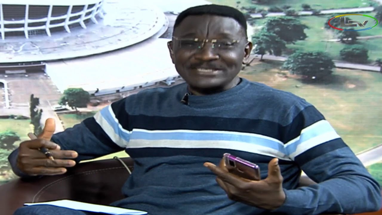 Comrade Ayodele and Mr. Craig discuss June 12, the Nigerian state. Pay ...