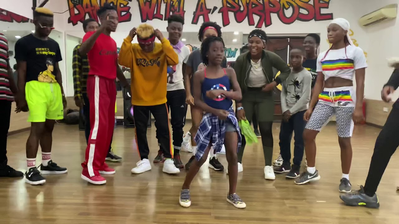 Amazing young female dancer | Dwp Academy - YouTube