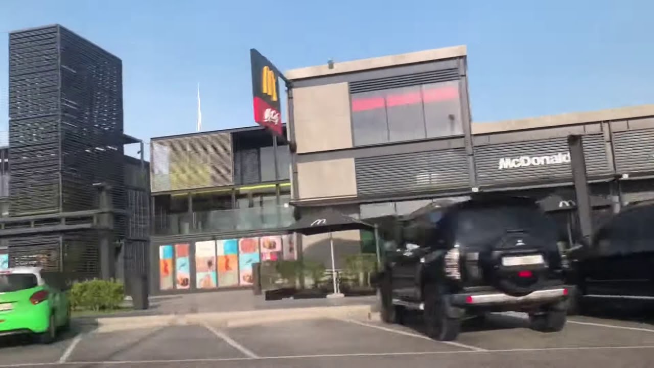 Dubai Box Park, The best place to visit - YouTube