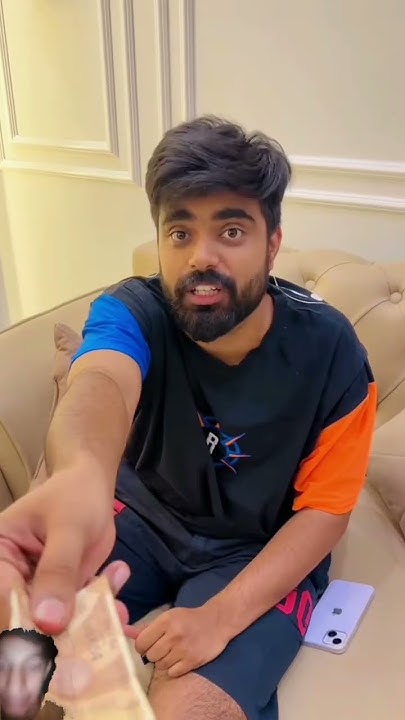 #comedy #funny #vlog #love #ytshorts #priyalkukreja #ekmotahathighumechala #comedyfilms # ...