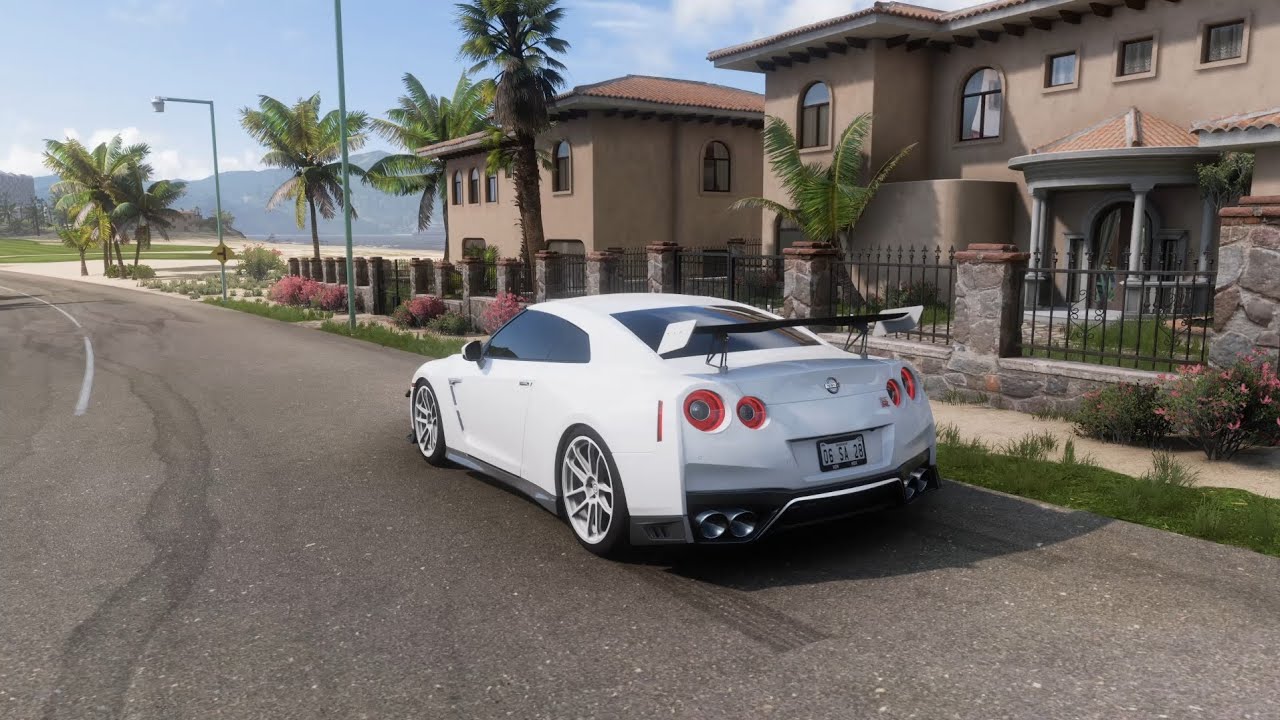 NİSSAN GTR R35 GAMEPLAY | FORZA HORİZON 5 - YouTube