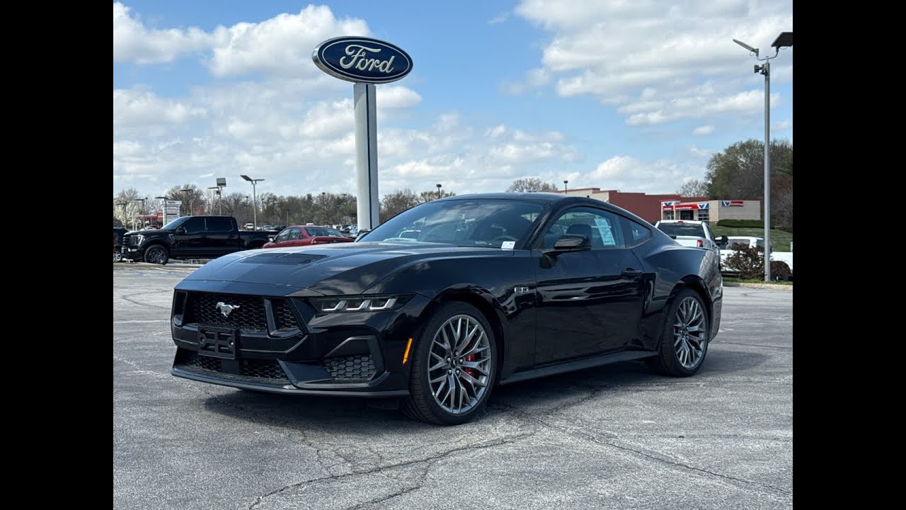2025 Ford Mustang GT Premium Lee's Summit, Blue Springs, Kansas City ...