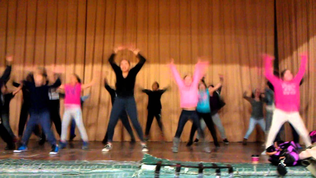 Getting Ready 4 the 6th Annual New London Talent show - March 12th ...