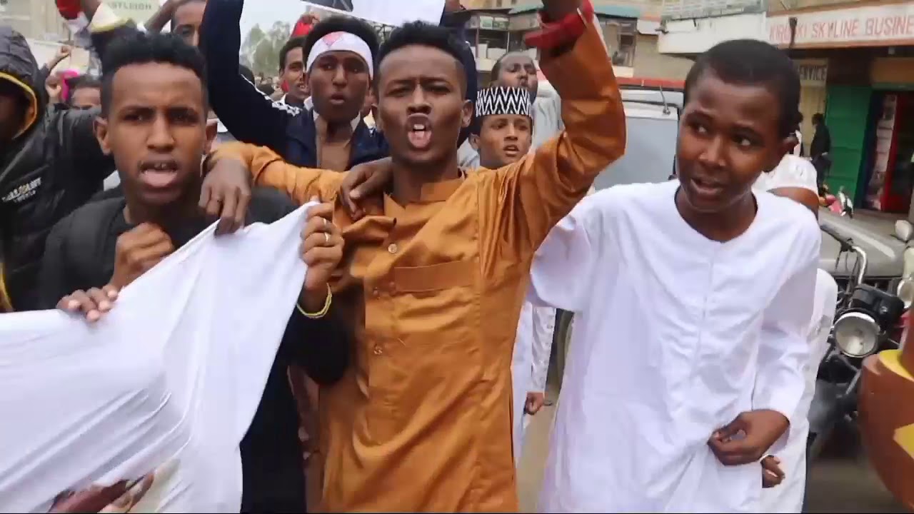 banaanbaxi ee Nairobi isli oo xoogana looga soo horjeeday faransiska ...