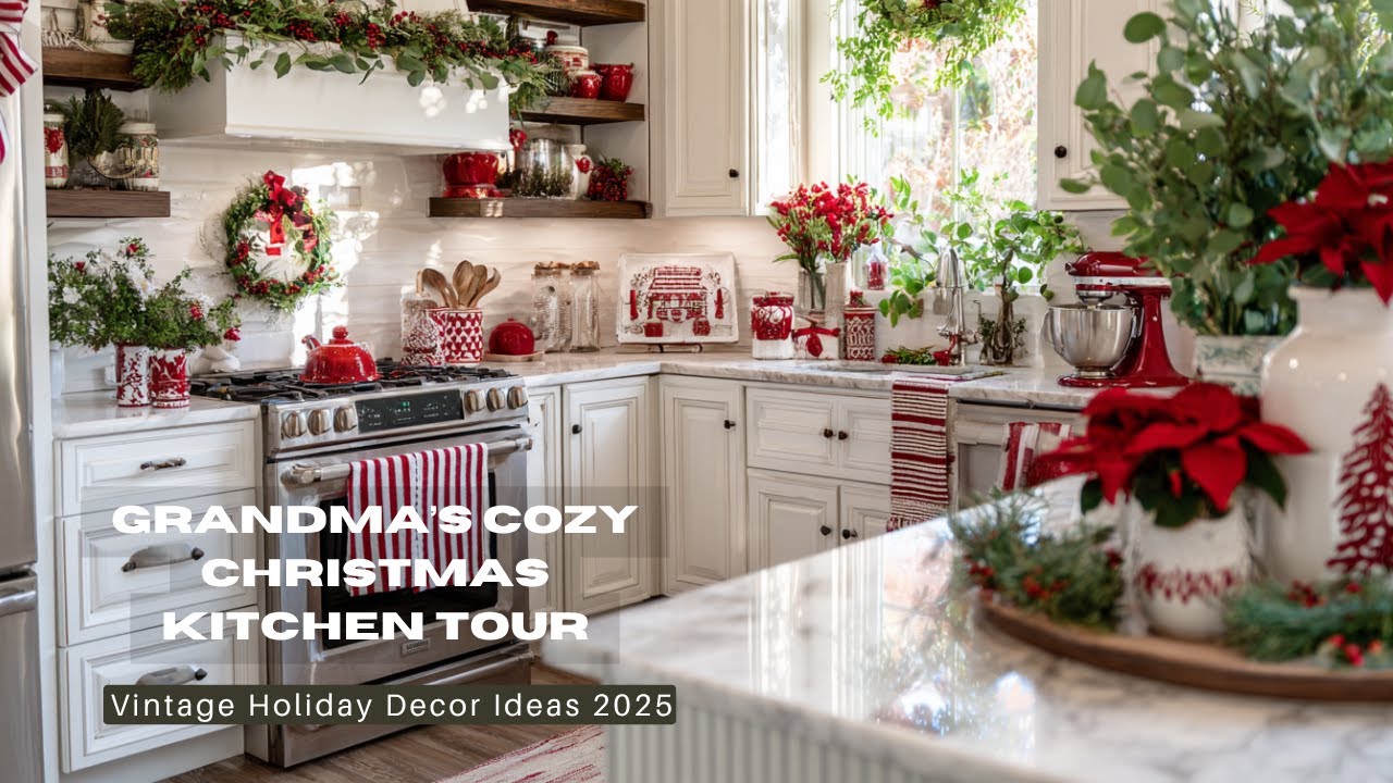 🎄Elegant Grandma’s Cozy Christmas Kitchen Tour | Vintage Holiday Decor ...