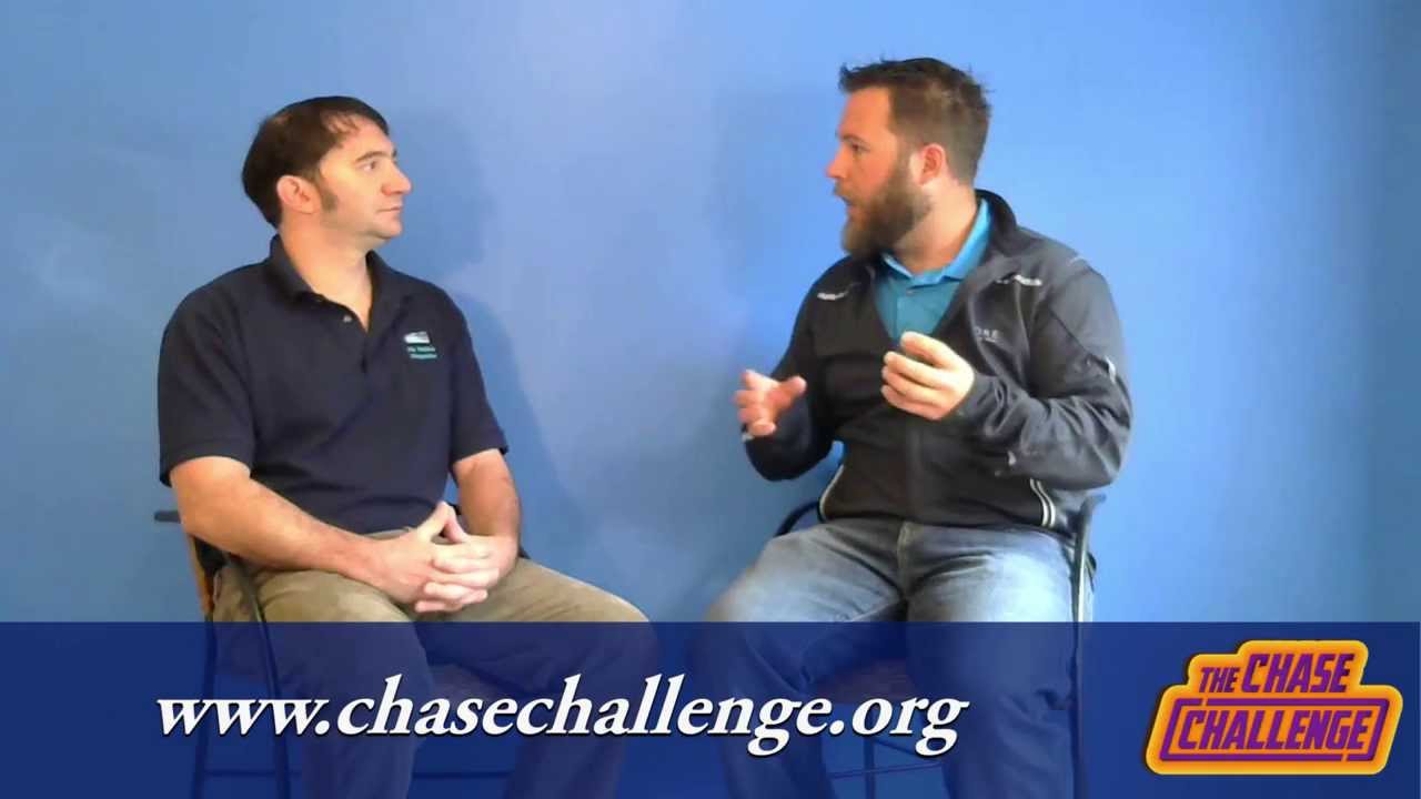 S03E01 Chase Challenge - YouTube