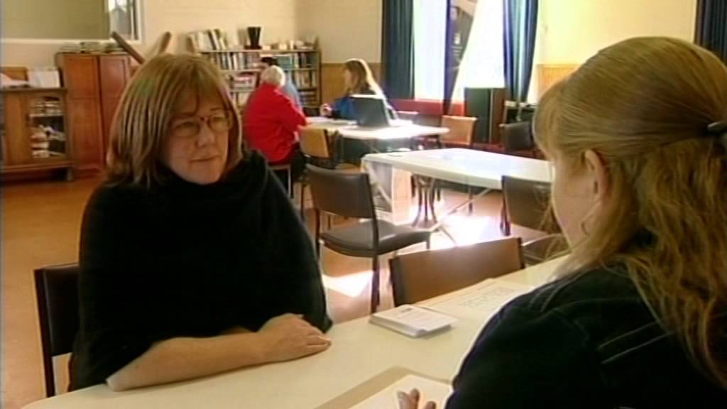 Drop-in centre helping those still affected by floods - YouTube