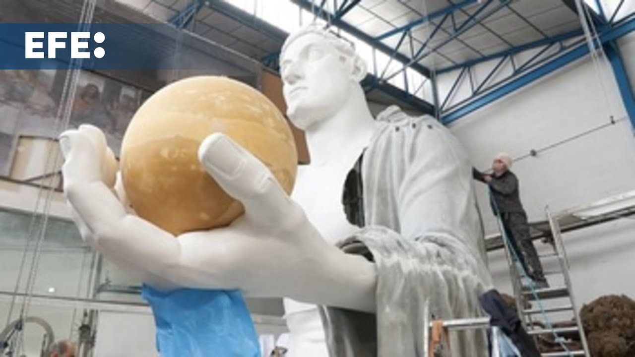 El coloso de Constantino vuelve a la vida en Madrid - YouTube