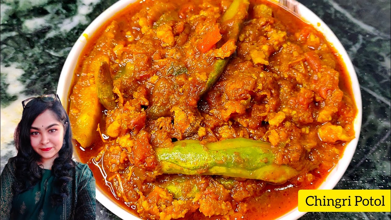 Cooking Chingri Potol | Potol Chingri Recipe Bengali | Bengali Style ...