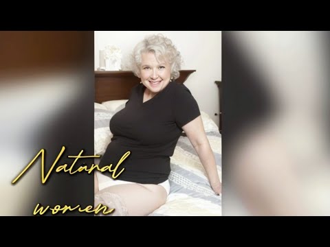 Natural women over 70 in tight mini dress ,elegantly dressed classy 7 | classy outfit