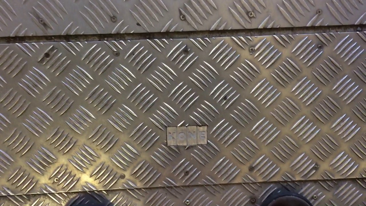 Langer Rolltreppe 1 KONE TransitMaster 140 im U-Bahn Hamburg Hafencity ...