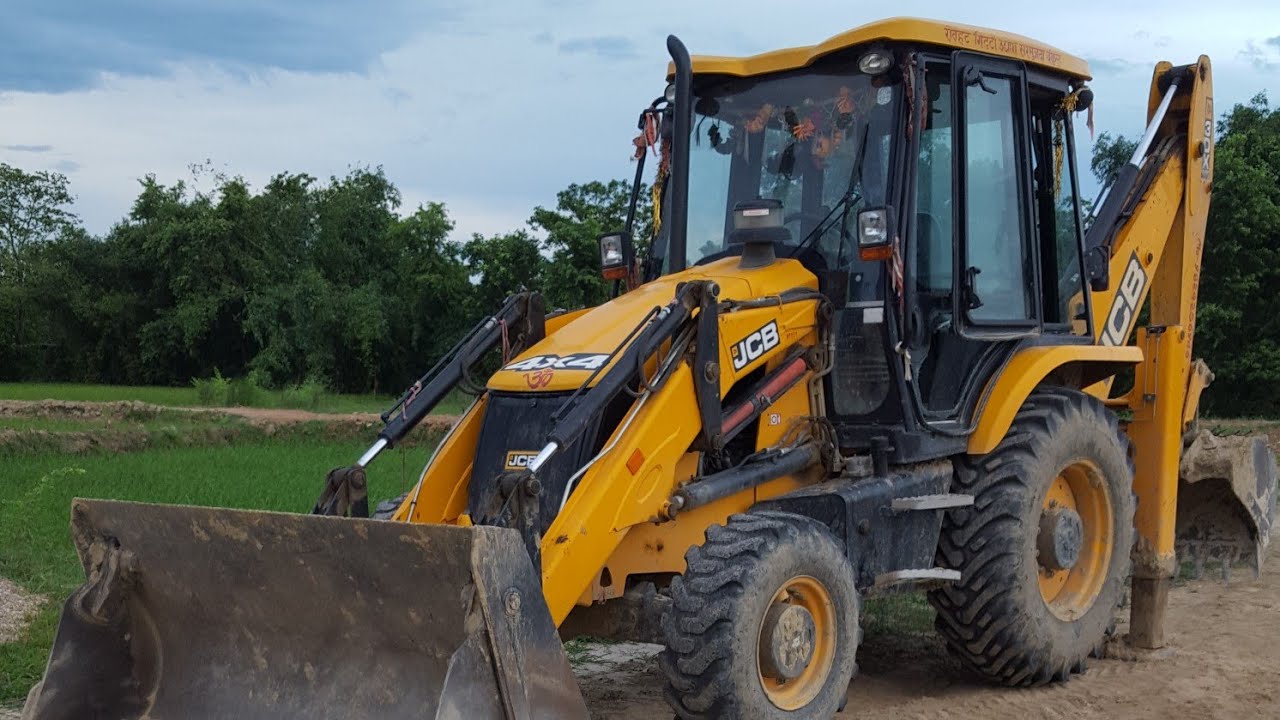 Jcb Helper Training Video | how to operate JCB Excavotor giving ...