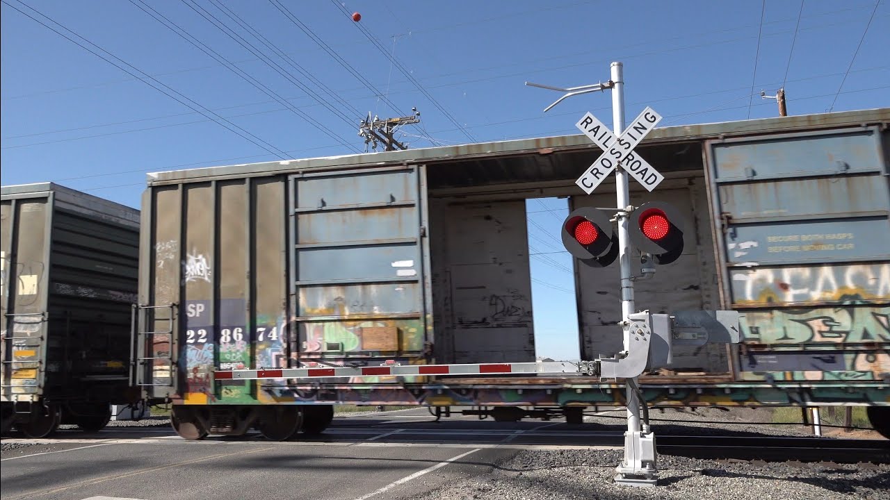 UP 5676 Manifest Freight Train North - Sankey Road Railroad Crossing ...