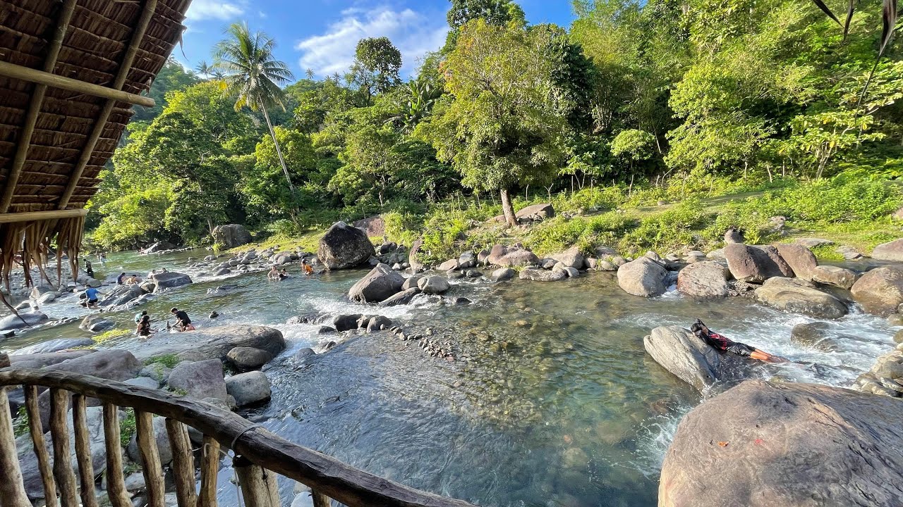 Bonggo River at Igbac, Buhi, Camarines Sur - YouTube