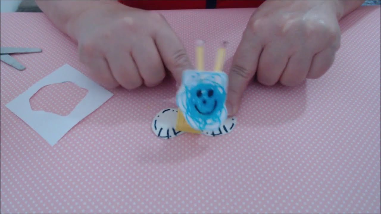 Barata Alienígena - YouTube