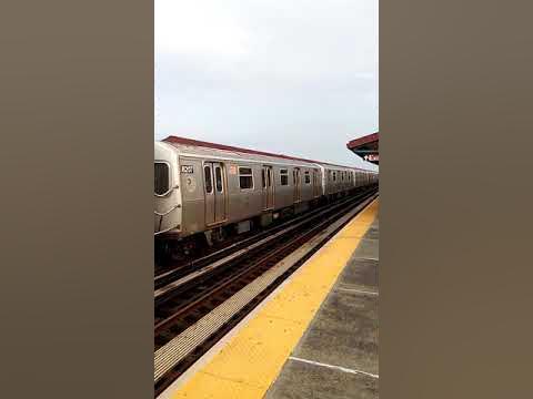 Canarsie Bound R160A R143 L trains Manhattan Bound R143 L train at Sutter Avenue - YouTube