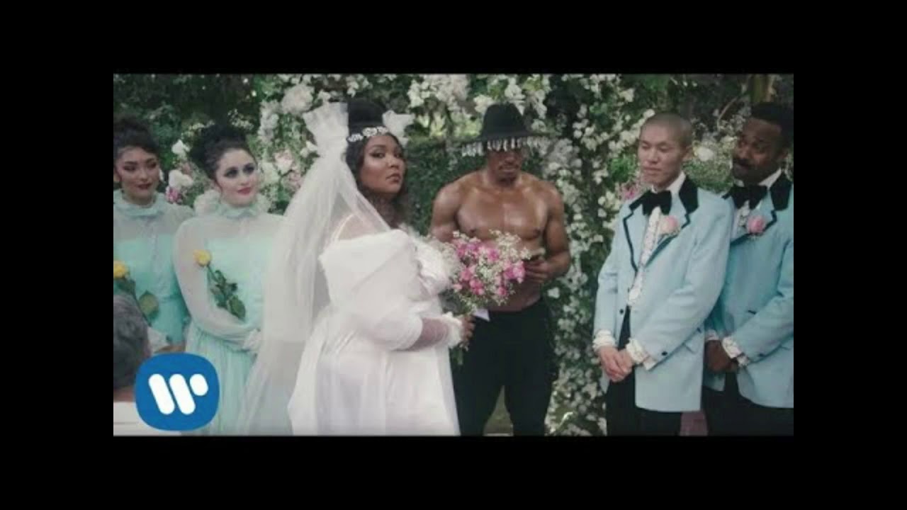 Truth Hurts - Lizzo HQ (Lyric) - YouTube