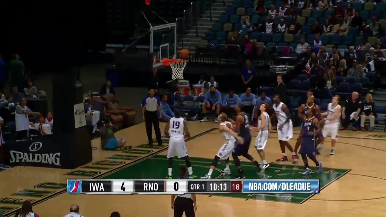 Patrick Christopher drops 31 points in Iowa Energy season opener - YouTube