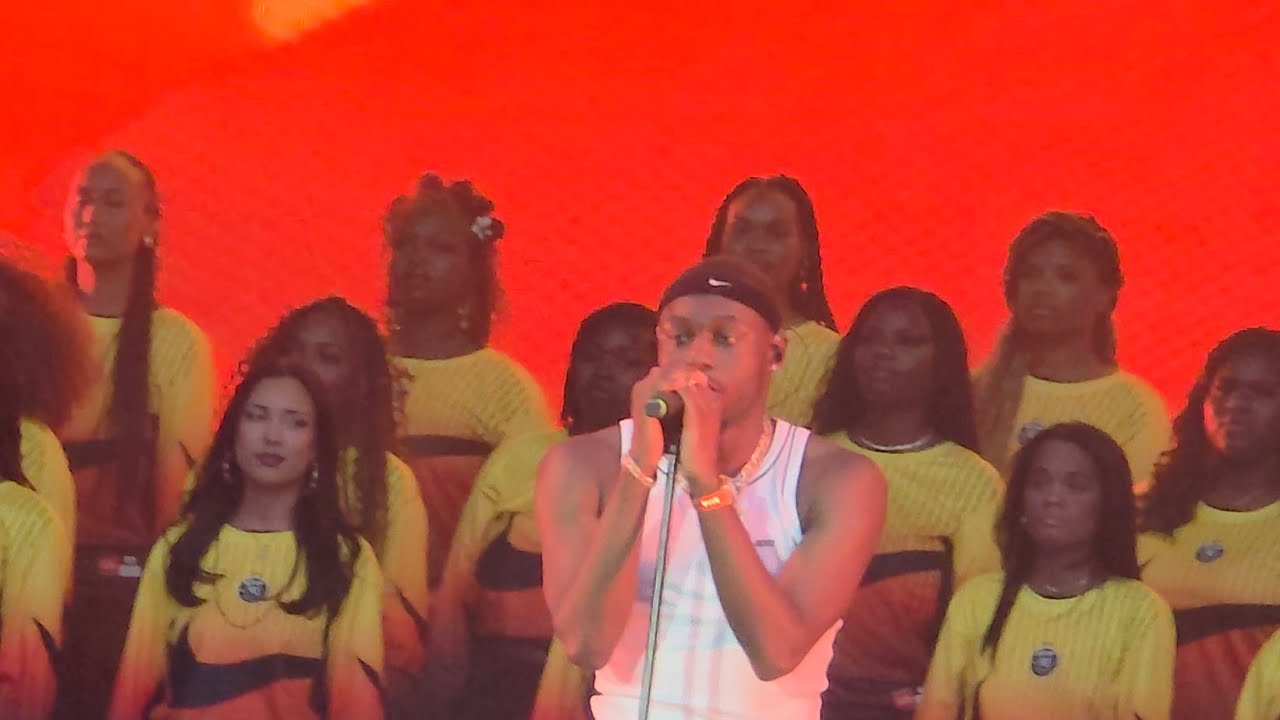 Coucher de soleil - Tiakola - Festival Yardland - Paris - Samedi 05 ...