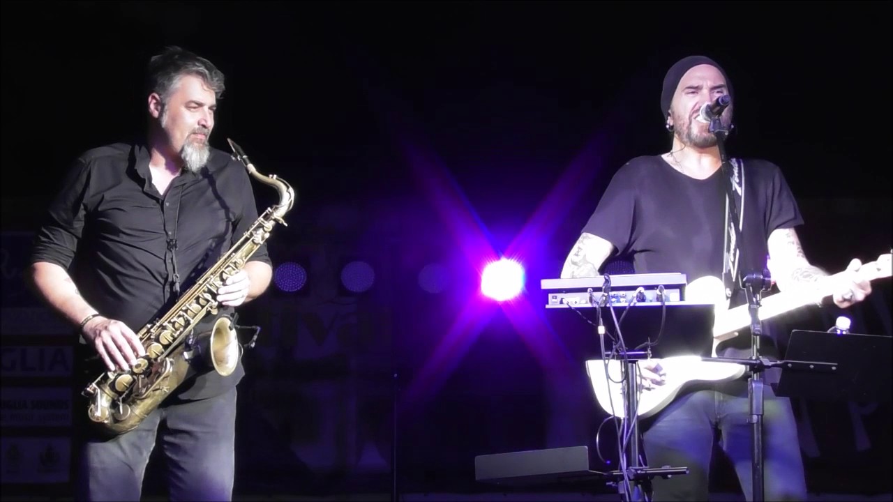 Duo Sergio Moses & Diego Sax Alloj " e tutto un attimo" - YouTube