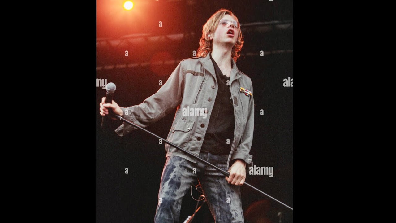 Broken Train - Beck (lyrics) - YouTube