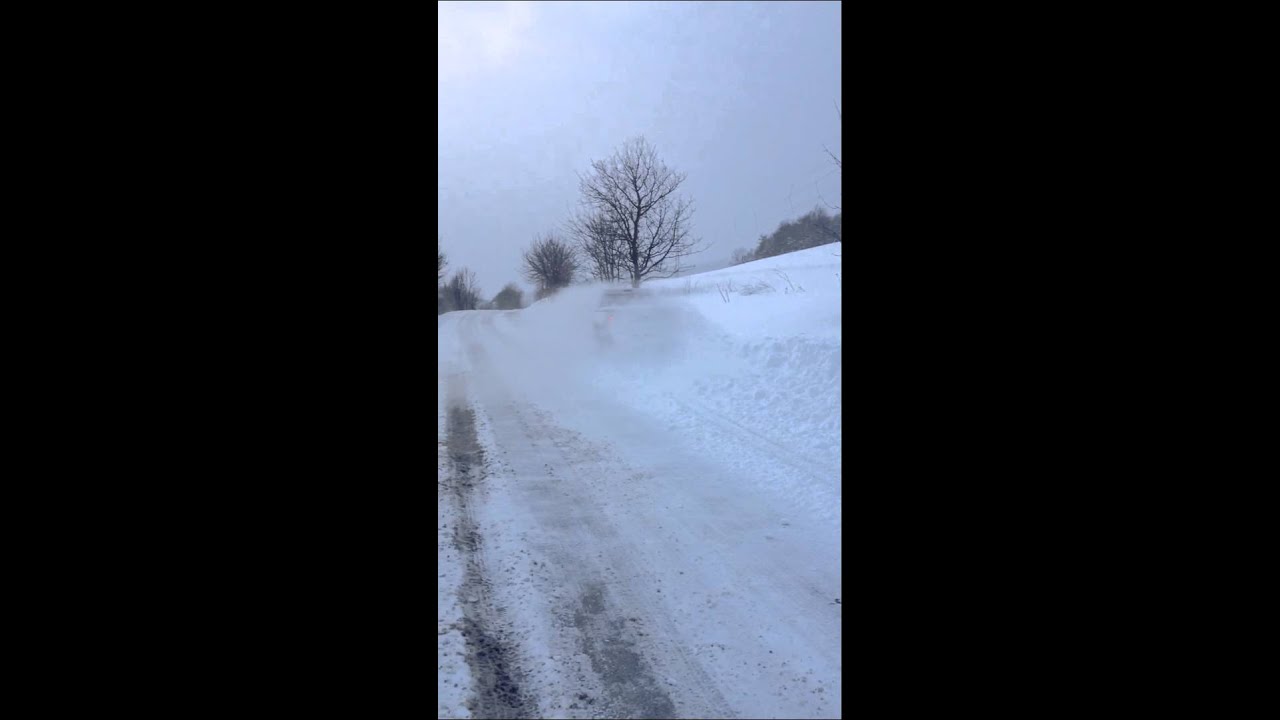 Chevy Colorado snow driving - YouTube