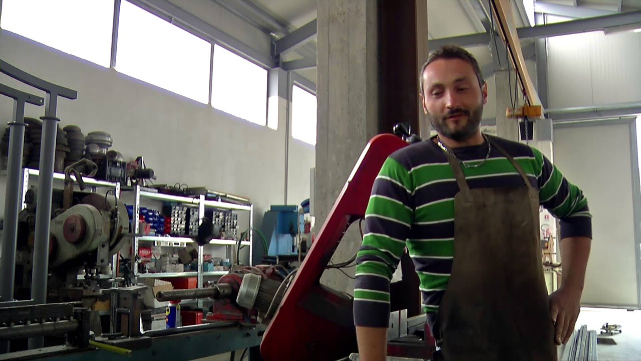 Spot Luca Fabbro Ferraio - YouTube