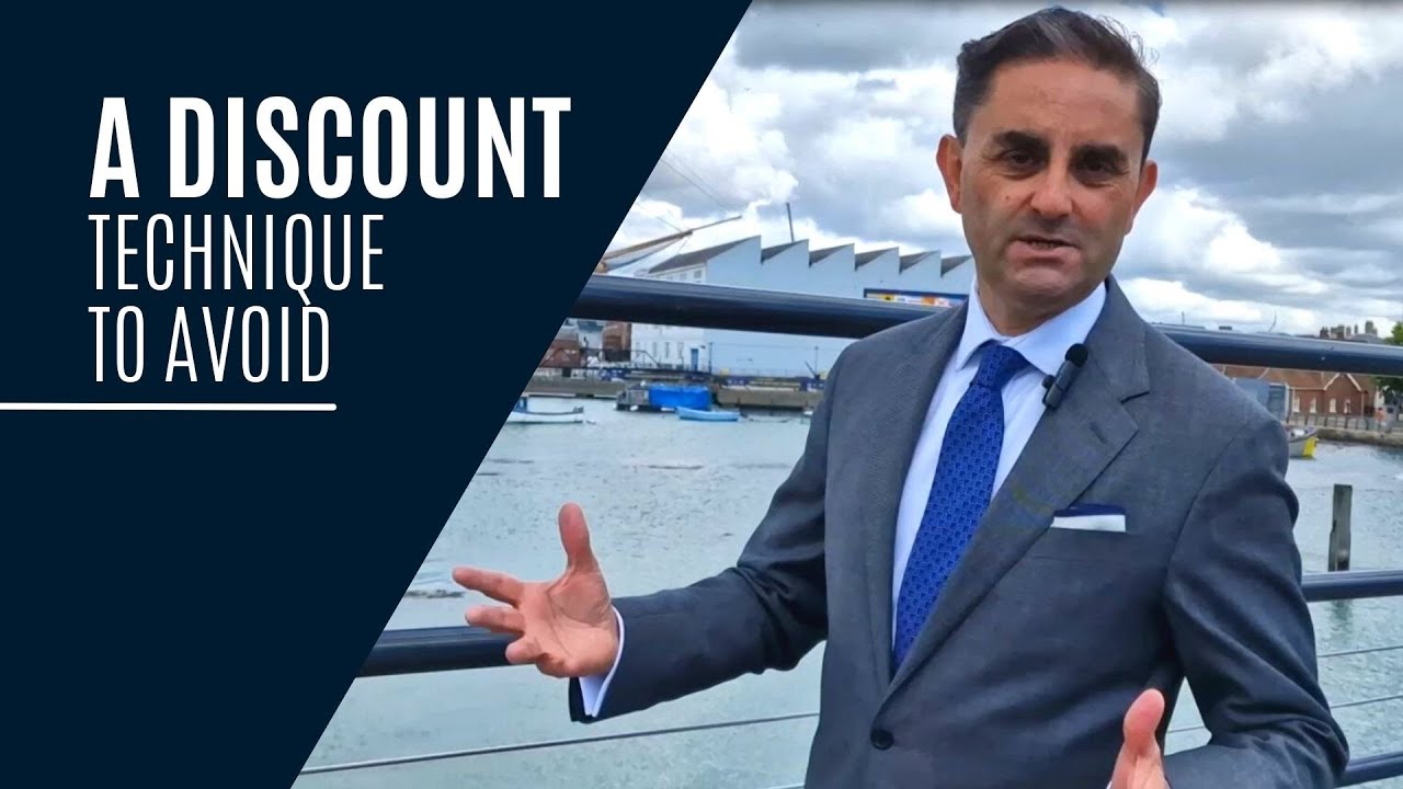 A Discount Technique You Should Avoid| The Sales Director - YouTube