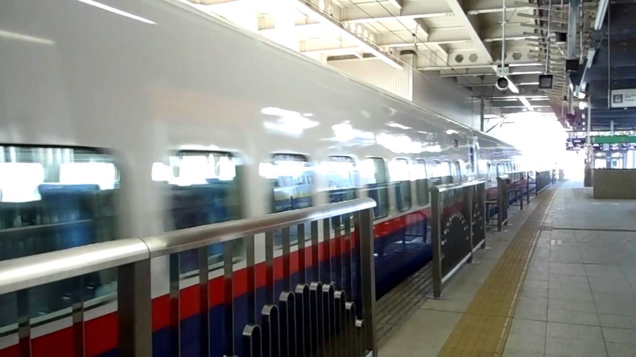 Shinkansen E2系N21編成の試運転列車1 - YouTube